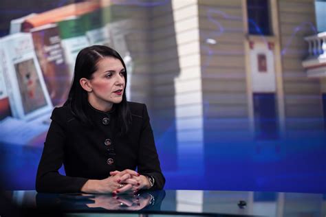 Костадиновска Стојчевска Не е прв пат во Тетово да имаме играње со национални чувства не се