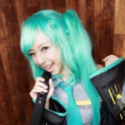 Hatsune Vivi Tumbex
