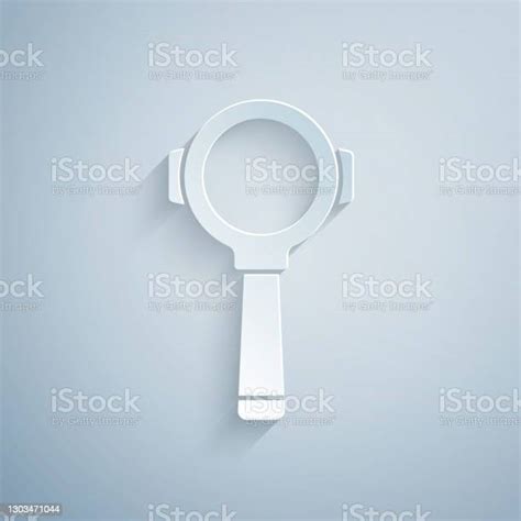 회색 배경에 격리 된 종이 잘라 커피 필터 홀더 아이콘 종이 아트 스타일 벡터 3차원 형태에 대한 스톡 벡터 아트 및 기타 이미지 3차원 형태 건강관리와 의술 고풍