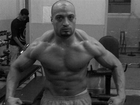 كابتن فارس فتحى