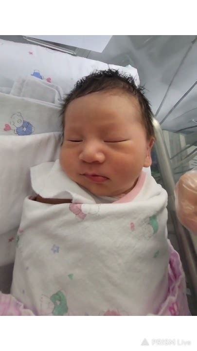 쌍꺼풀이 뙇 ~~👍 신생아 쌍꺼풀 중환자실 육아일기 육아일상 육아브이로그 Youtube