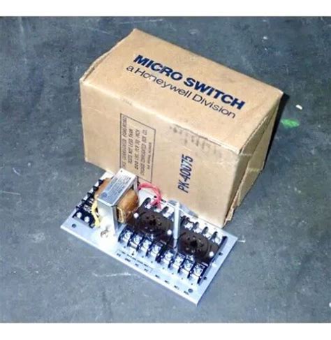 HONEYWELL MICRO SWITCH FE TRB CONTROL BASE MODULE NEW IN ORIGINAL BOX EBay