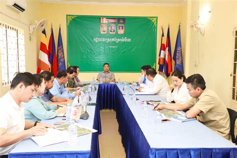 លោក ជា ច័ន្ទកញ្ញា អភិបាល នៃគណៈអភិបាលស្រុកស្រែអំបិល បានចាត់លោក សួស ម៉ៅ