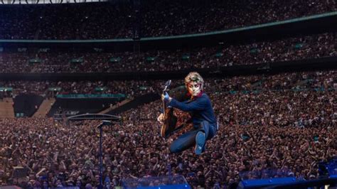 Green Day The Saviors Tour A Nostalgic Triumph At Wembley Stadium