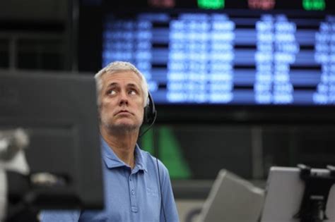 Dow Jones Today Index Falls Ahead Of Inflation Report Flipboard