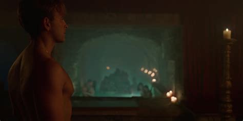 NAKED HUNK IN POOL WITH OTHERS ThisVid