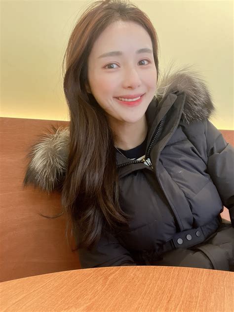 살 일차 토요일 아들이 사진 찍어줬다 얼굴이 꽁꽁 얼었다 발시려 스하리 명프로젝트