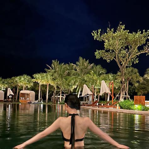 ㅇㅇㅎ 카리나 홀터넥 비키니 유머 움짤 이슈 에펨코리아