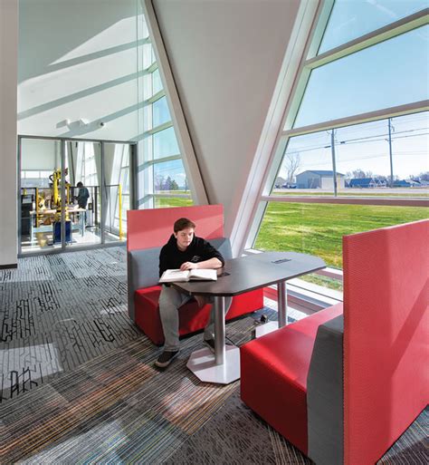 Designing Robotics Labs Spaces4learning