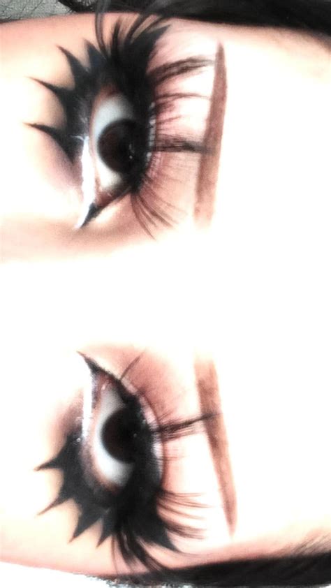 Big Eyeliner Grunge Makeup Eye Makeup Goth Eye Makeup