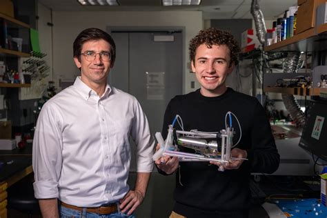 Fluidic Circuits Add Analog Options For Controlling Soft Robots Rice News News And Media