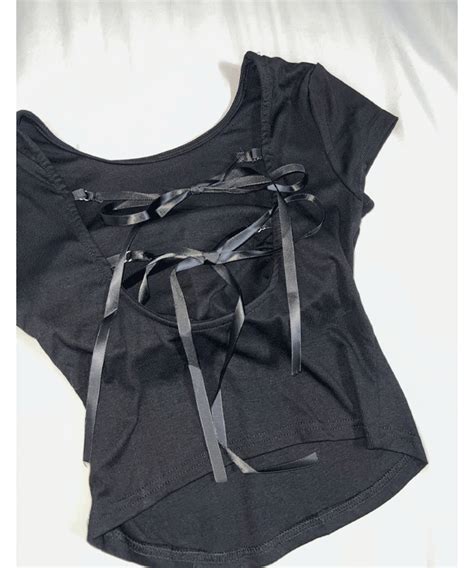 백 스트랩 리본 스판 크롭티 패드내장 에이블리