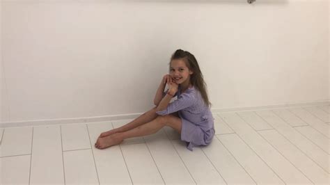 可爱俄罗斯女孩 哔哩哔哩 Bilibili