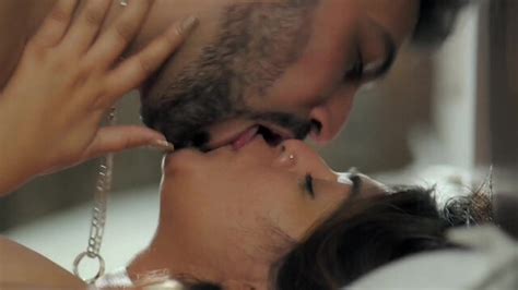 Nude Video Celebs Shafaq Naaz Sexy Angithee 2 2023