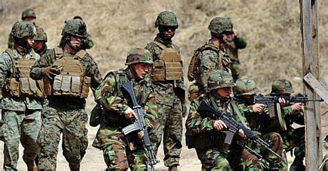 한 미 해병대 합동 실사격 훈련