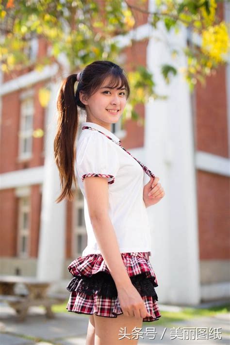 校花美女校園制服清純誘惑圖片 每日頭條