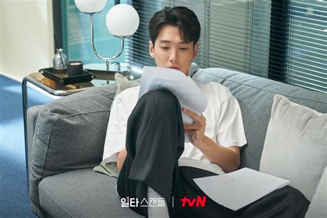 Tvn Drama On Twitter 바쁘다 바빠 24시간이 모자란 워커홀릭 치열쌤 흐트러진 슈트핏부터 킹스맨 슈트핏까지´ `ʃ♡ƪ 달콤 쌉싸름 로맨스캔들 114