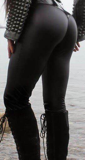 Sexy Heavy Metal Super Model Ass To Expose Abraxas