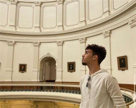 Palestinian Tiktok Star Medo Halimy Killed In Israeli Airstrike Palestina