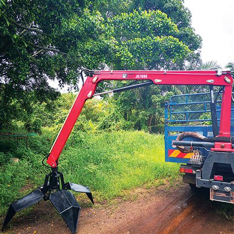 Modernize Agriculture Operations With Hiab Tractor Mounted Crane On Lorry