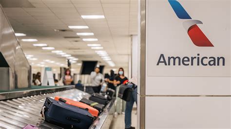 American Airlines Flight Attendants To Picket Over Contract Disputes