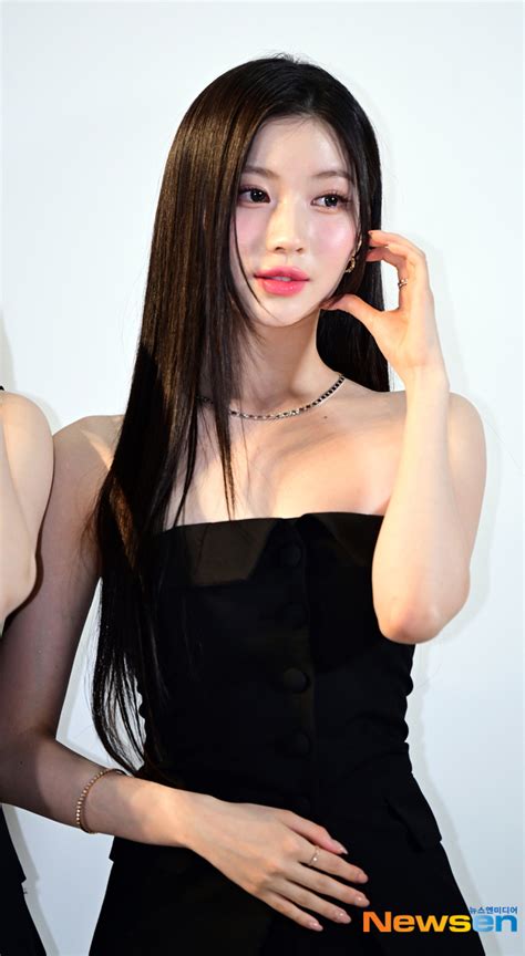 베이비몬스터 아사 내 하트에 빠져봐[포토엔hd]