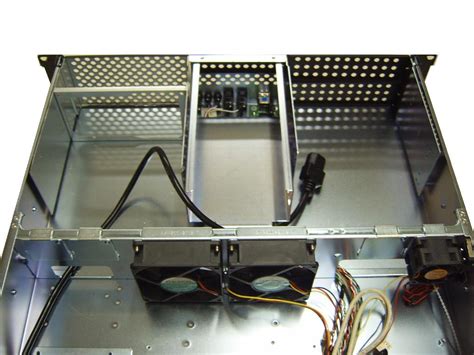 Rackmount Mart - 2U Rackmount Chassis - RM2024