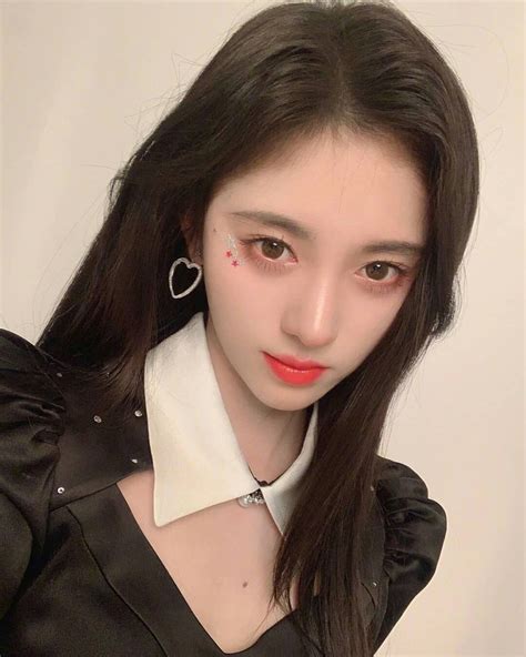 鞠婧祎 Ju Jing Yi On Instagram “最近有点忙不过来都忘记更新不好意思🙏 — 鞠婧祎 鞠婧禕 鞠婧祎我愿化身