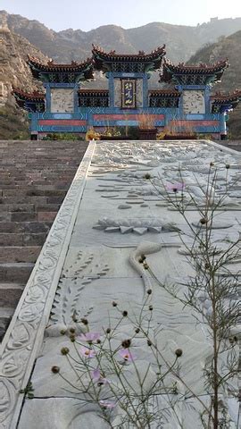 2023鸡鸣山旅游风景区游玩攻略 选择日出或日落之时在山顶最 去哪儿攻略