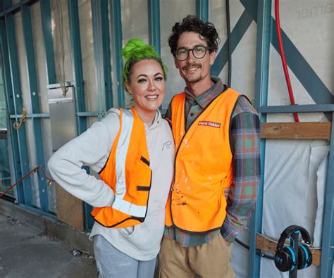 Fans Roast The Block S Kylie And Brad For Losing 30 000