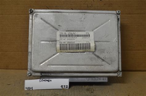 04 Gmc Yokon Yokon Xl Engine Control Unit Ecu 12586242 Module 972 4b4 Engine Computers