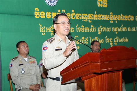 អគ្គស្នងការងនគរបាលជាតិ ចាត់ទុកការបណ្ដុះបណ្ដាលភ្នាក់ងារសន្ដិសុខឯកជនជារឿងចាំបាច់