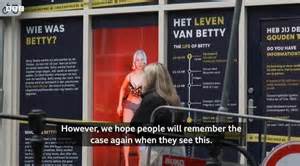 네덜란드 홍등가에 때아닌 여성 홀로그램이런 슬픈 사연이 아시아경제