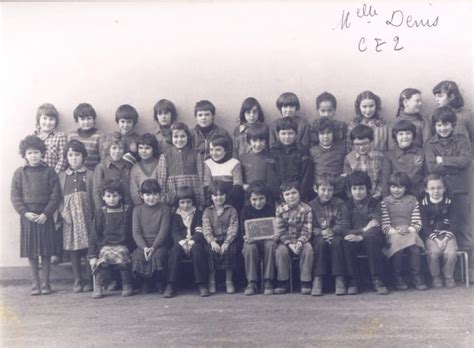 Photo De Classe Ce 2 B Ecole Notre Dame De 1977 Ecole Notre Dame
