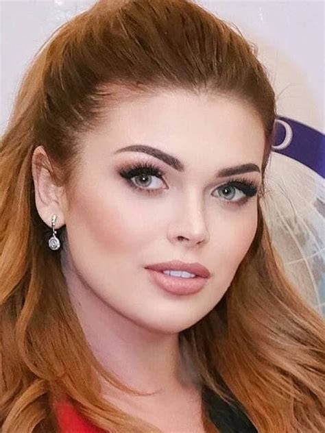 Юлия Медведева Юлия Рыбакова биография личная жизнь фото новости модель Plus Size