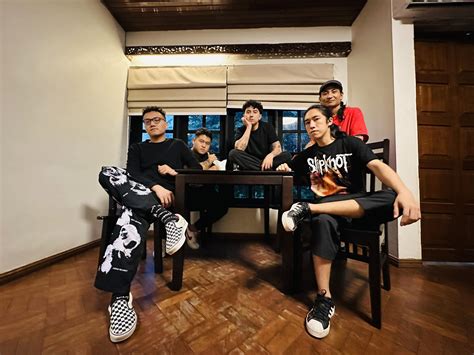 ချစ်ဖို့ပဲလိုတယ် Official Music Video Htet Yan And Than Thar Moe Theint Composer Htet Yan