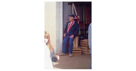 Robert Macqueen Obituary 1936 2013 Legacy Remembers