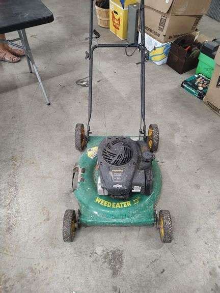 Weed Eater 22 Inch Push Mower With Poulan Pro Briggs And Stratton