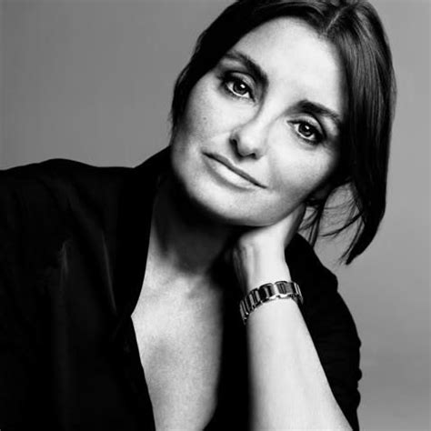 Jeanine Lobell Cosmetic Executive Women