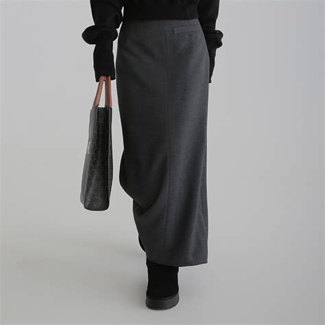 제이어반스 프리아 뒷트임 일자 세미 롱스커트 2col