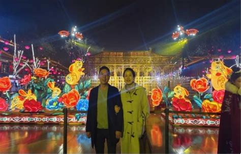 姹紫嫣红总是春 易魂