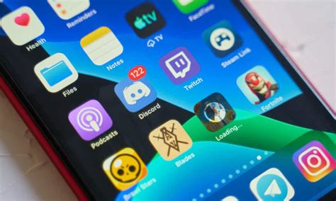 discord direct message won t go away how to fix