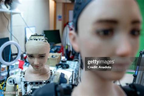 Hanson The Band Photos And Premium High Res Pictures Getty Images