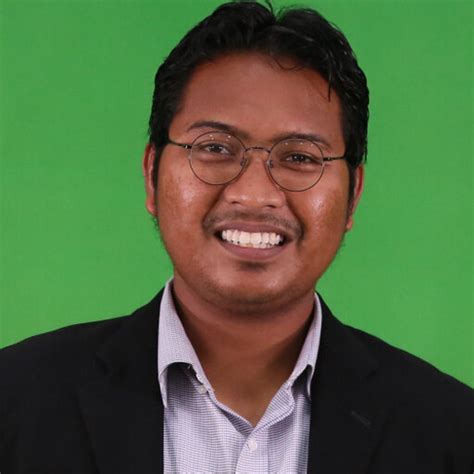 Mohamad Azreen Firdaus Abd Aziz Universiti Teknologi Malaysia Johor