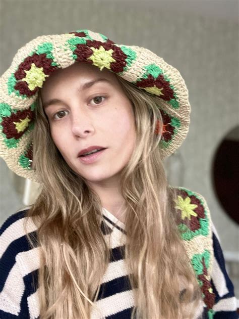 Brie Larson On X Brie Larson Brie Captain Marvel