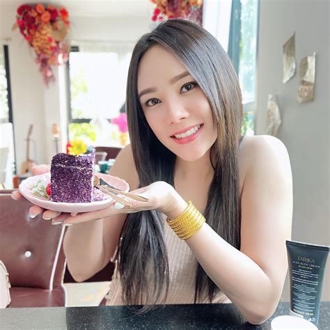 ที่มาของคำว่า “อ้วนจกระดุมปริ 🤣” Fong Fu Fong Fu · Original Audio