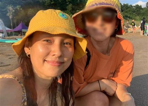 이효리 미모의 큰언니 공개…사이좋은 자매[★핫픽] 헉스