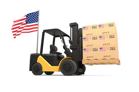 지게차 트럭이 미국에서 만든 골판지 상자와 팔레트를 들어 올리고있다 메이드 인 Usa 짧은 문구에 대한 스톡 사진 및 기타 이미지 메이드 인 Usa 짧은 문구 0명