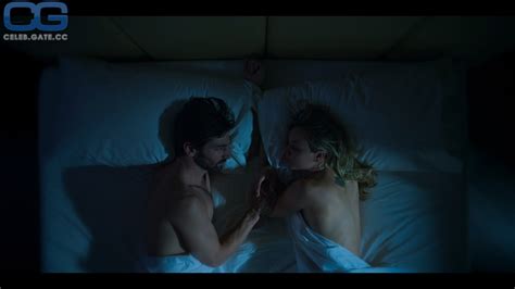 Kaley Cuoco Nude Pictures Photos Playbabe Naked Topless Fappening