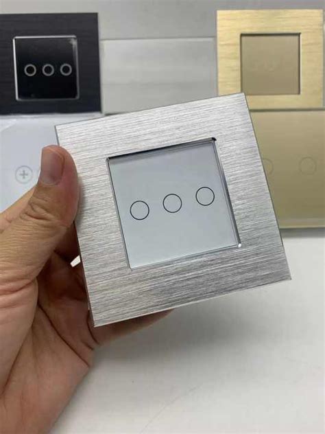 High Quality WiFi Zigbee Smart Switch Gang Way Way EU Standard Smart Home Electronic